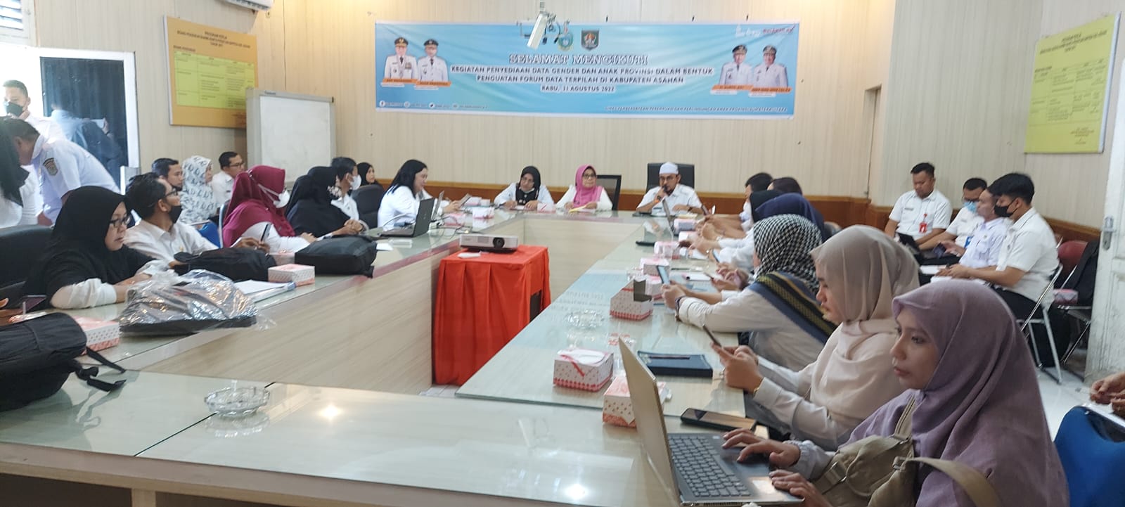 Penyediaan Data Gender dan Anak Provinsi Dalam Bentuk Penguatan Forum ...